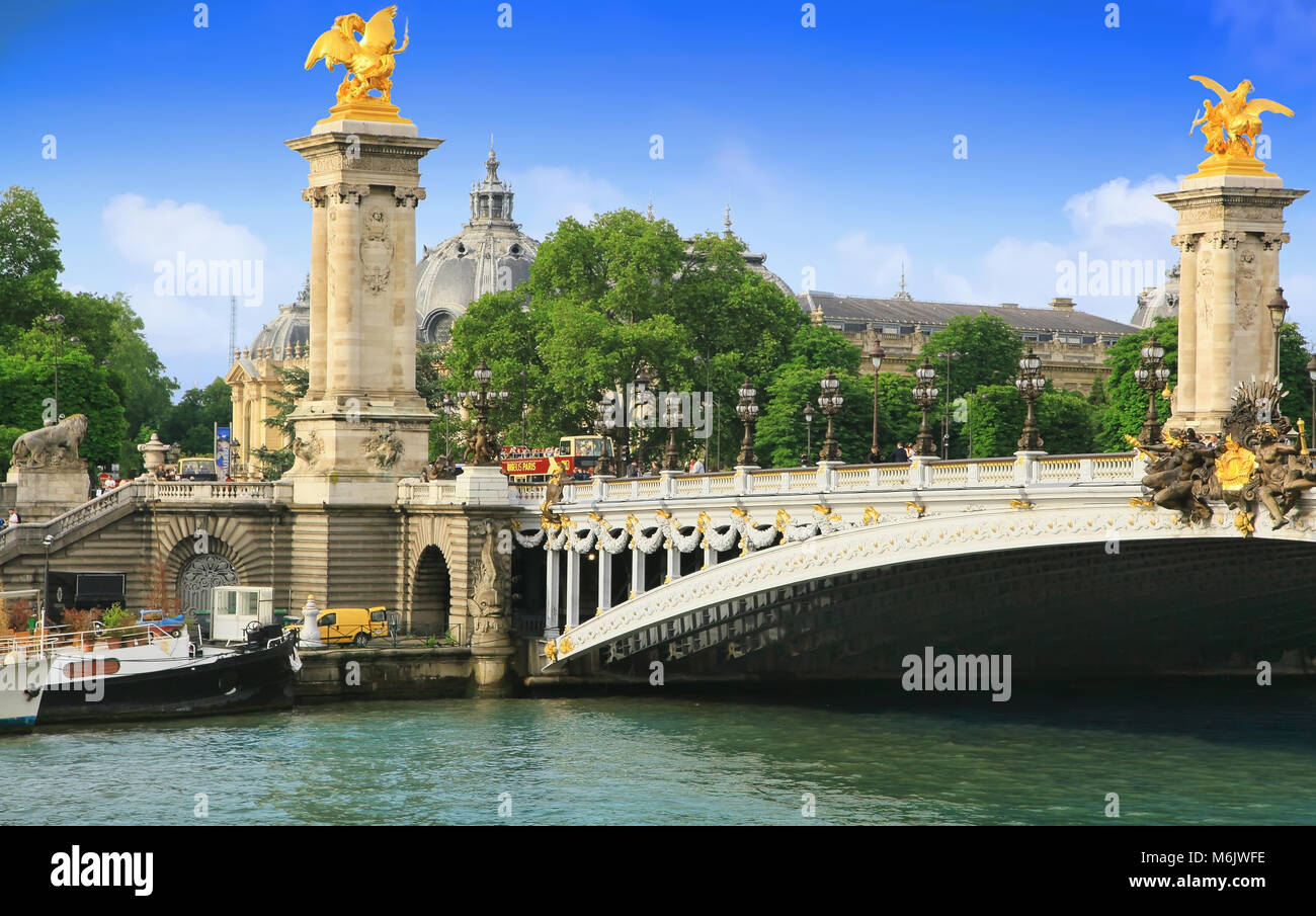 Pont Alexandre III bridge in Paris Stock Photo - Alamy