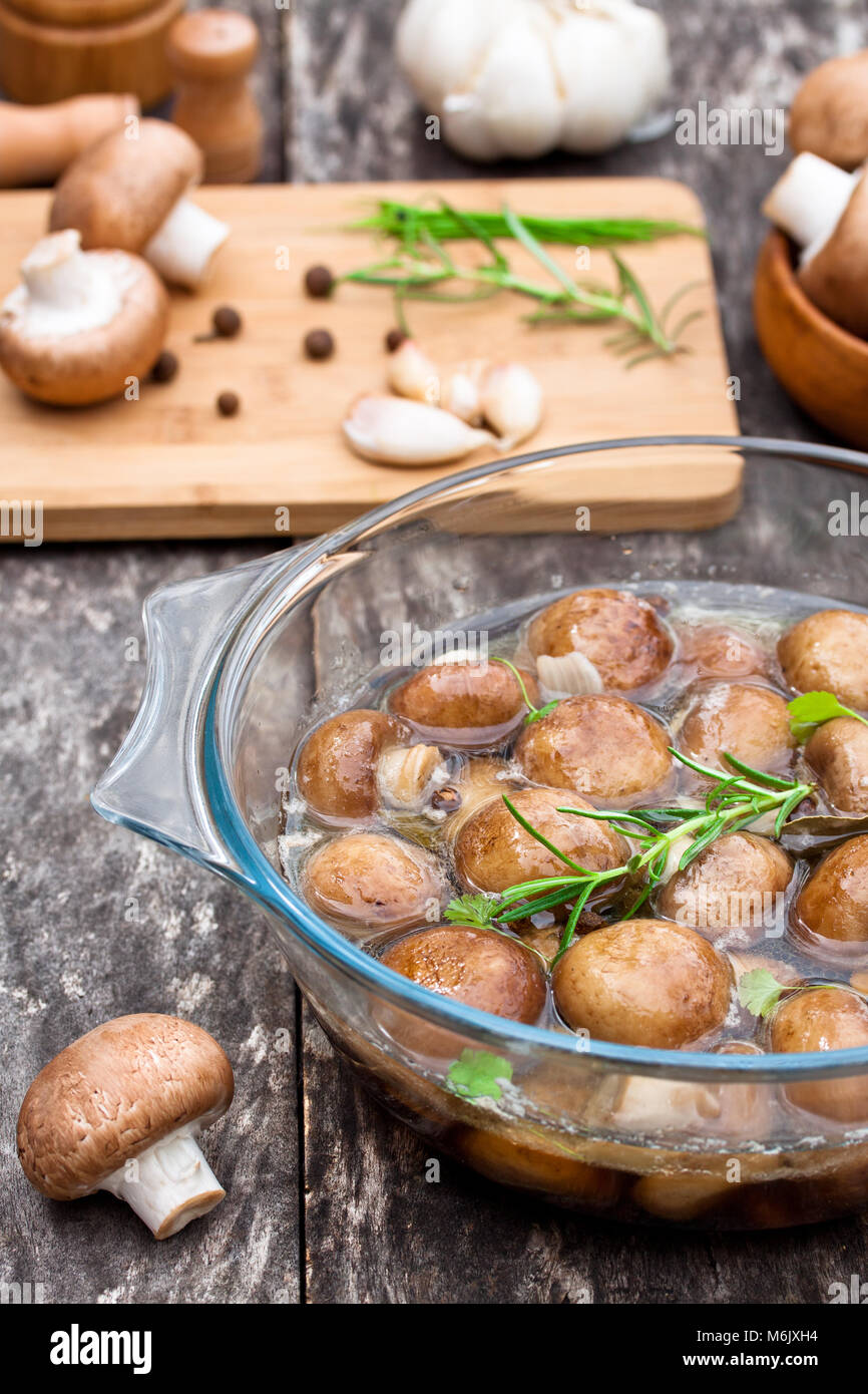 Cooking chestnut soup hi-res stock photography and images - Alamy