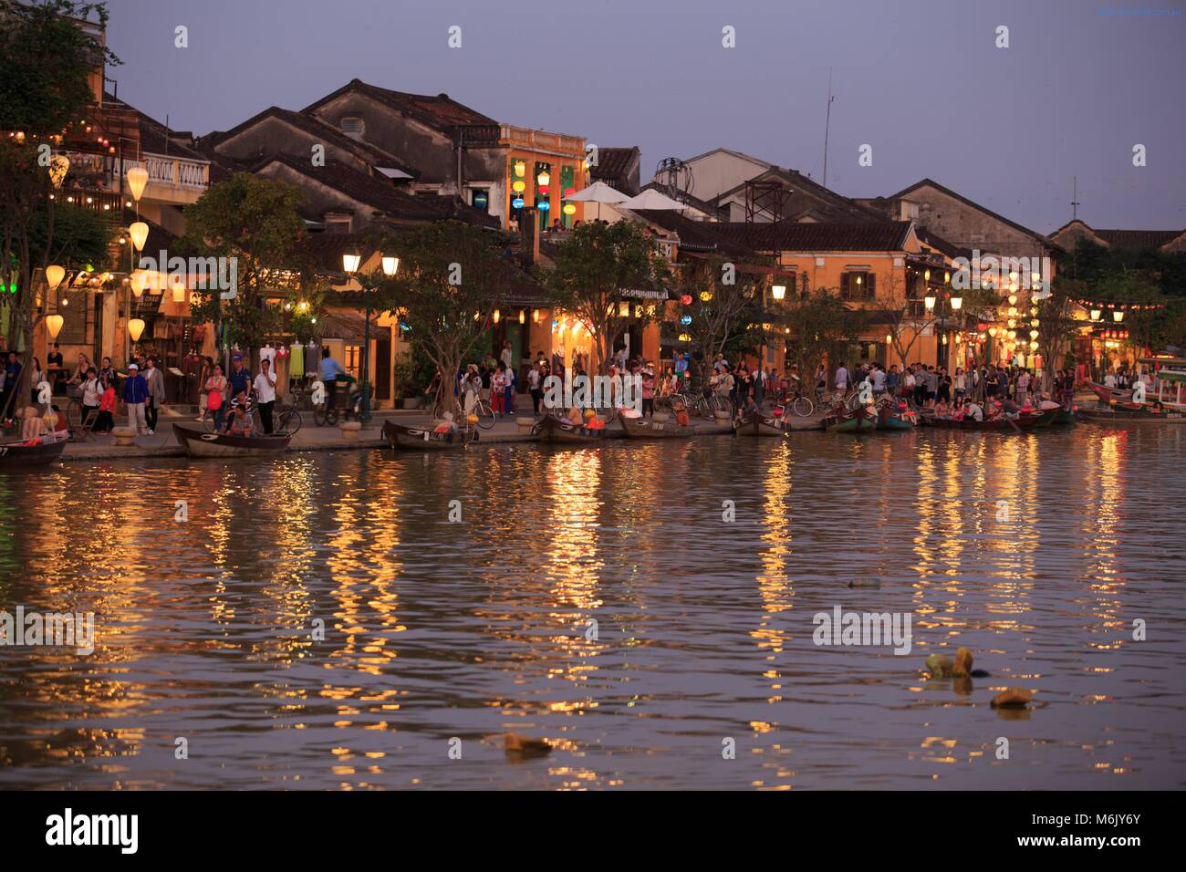 Twilight along Bach Dang Street in the old town of Hoi An, Vietnam ...