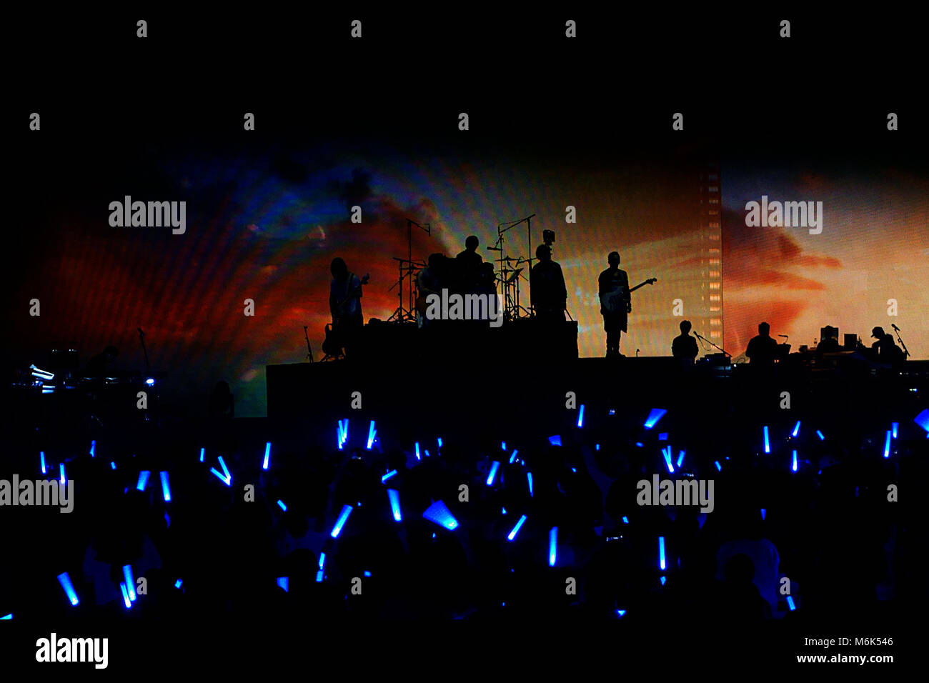 O2 Concert High Resolution Stock Photography and Images - Alamy