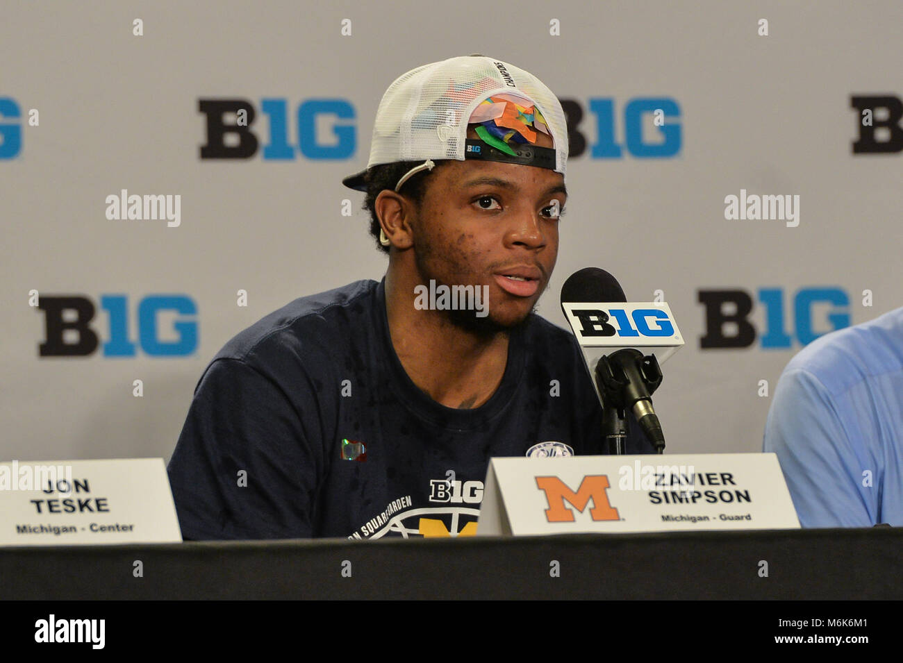 Zavier simpson hi-res stock photography and images - Alamy