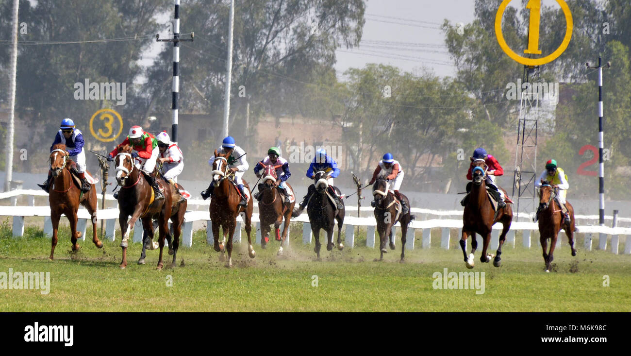 Lahore race club hi-res stock photography and images - Alamy