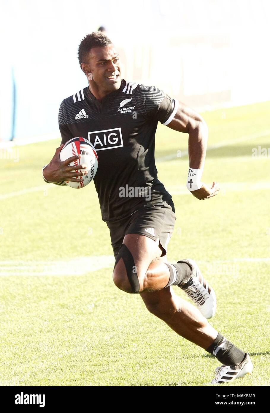 Joe ravouvou of new zealand hi-res stock photography and images - Alamy