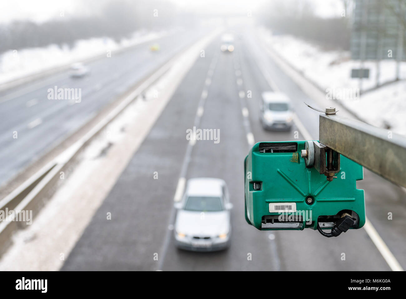 Average speed detection hi-res stock photography and images - Alamy