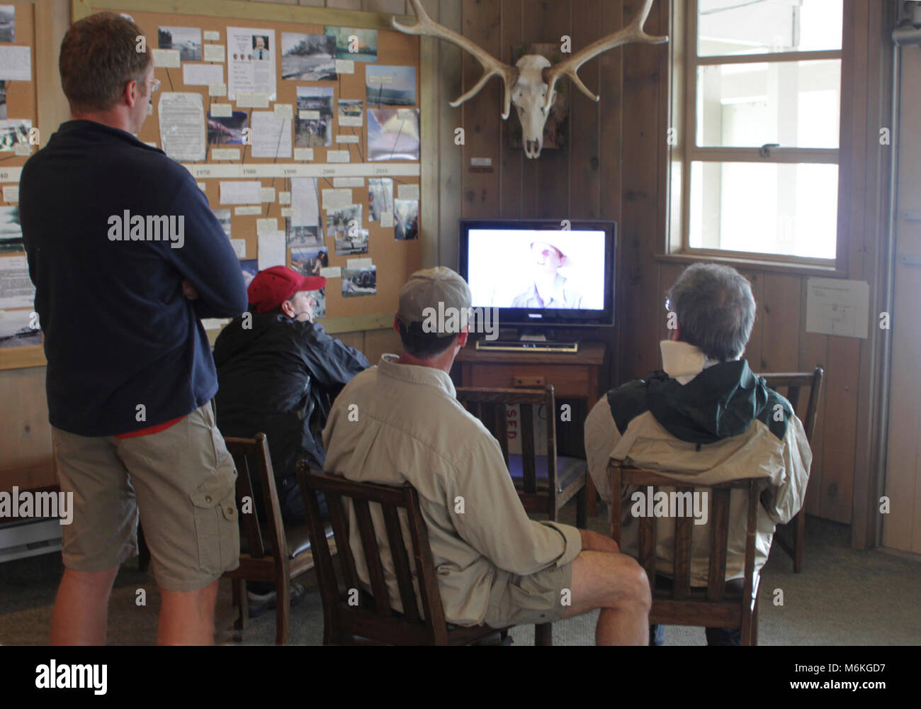 Yellowstone Ranger Station High Resolution Stock Photography and Images ...