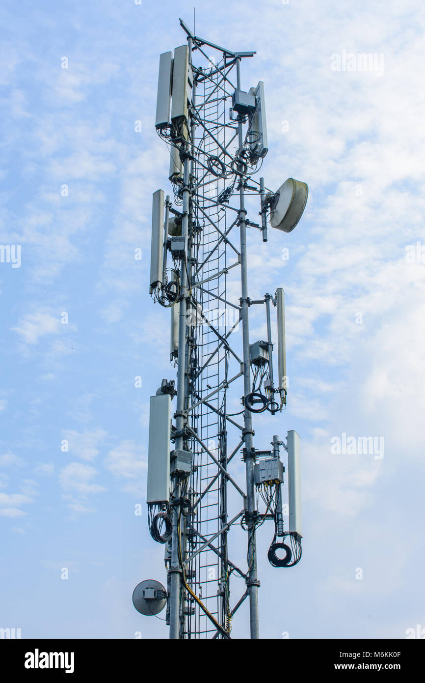 Mobile tower hi-res stock photography and images - Alamy