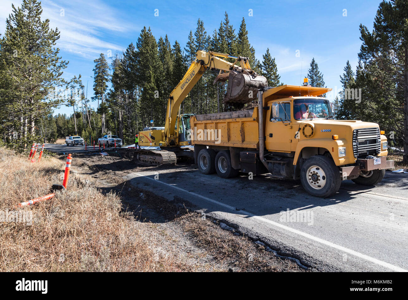 Maintenance crews hi-res stock photography and images - Alamy