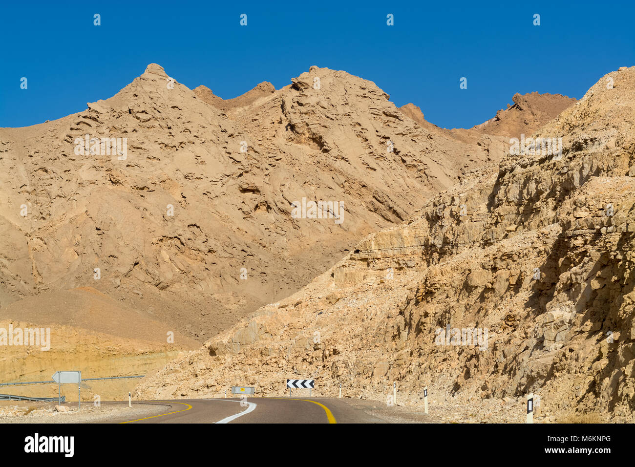Asphalt road in desert Negev, Israel, road 12, transport infrastructure ...