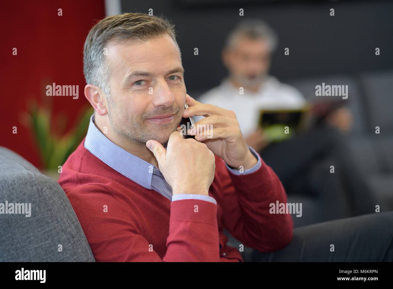 Man first class flight hi-res stock photography and images - Alamy