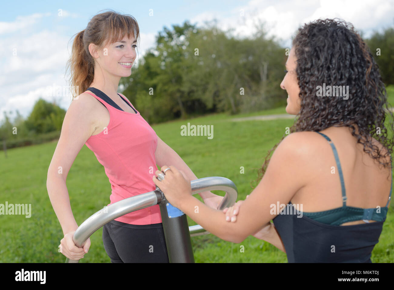 Spine twisting hi-res stock photography and images - Alamy