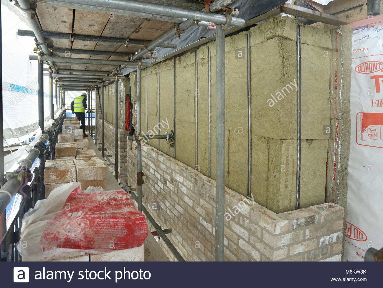 Cavity Wall Stock Photos & Cavity Wall Stock Images - Alamy