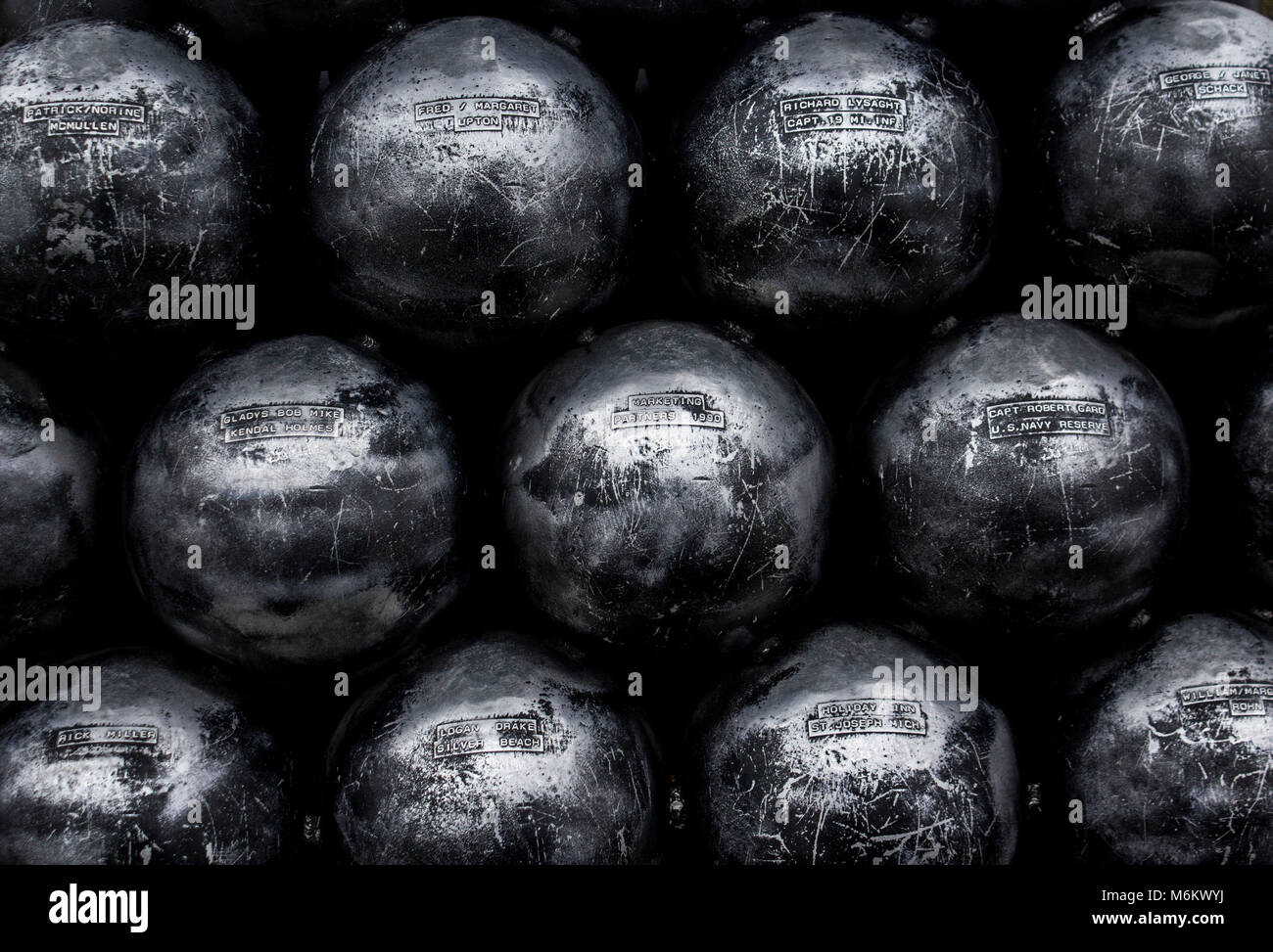 Cannon balls are stacked hi-res stock photography and images - Alamy