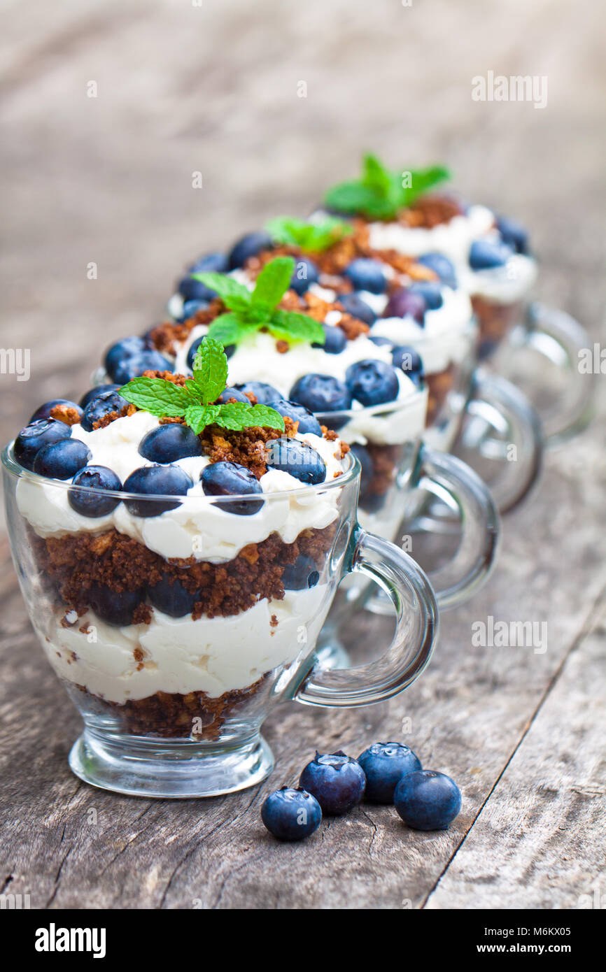 Homemade desert hi-res stock photography and images - Alamy