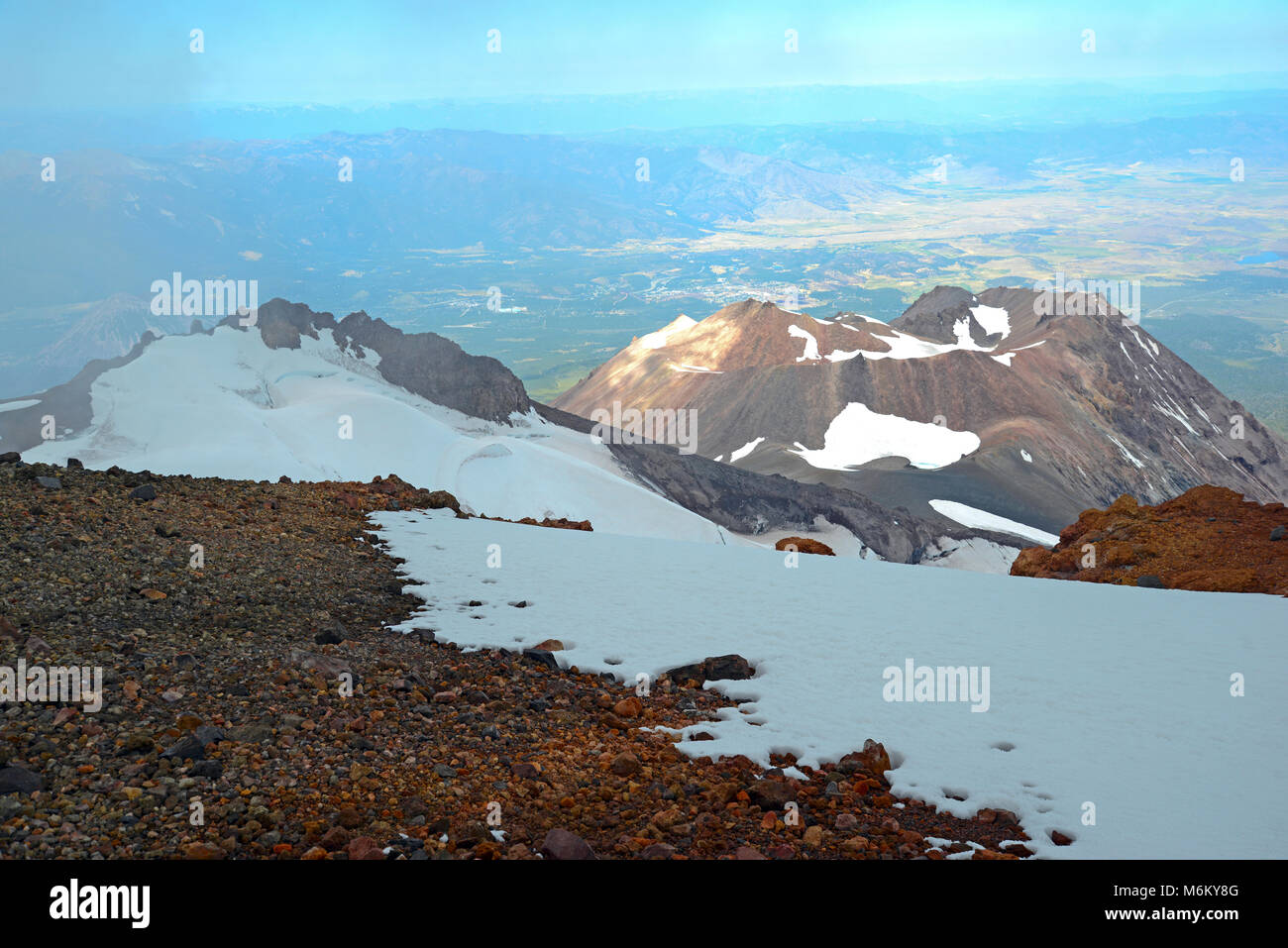 Climbing terrain on Mount Shasta volcano, California 14er in the ...
