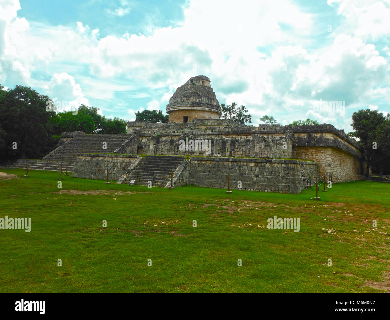 Mayan ruins - astronomical observatory - Chichen itza, Mexico, Yucatan ...
