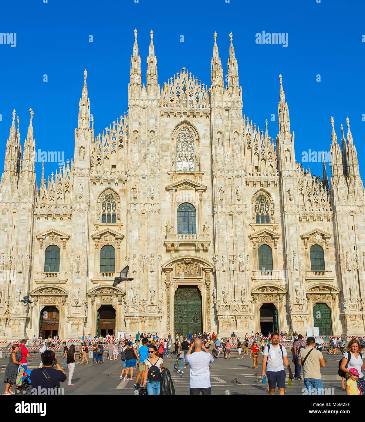 MILAN, ITALY - AUG 17, 2017: Tourists visiting Milan Cathedral (Duomo ...