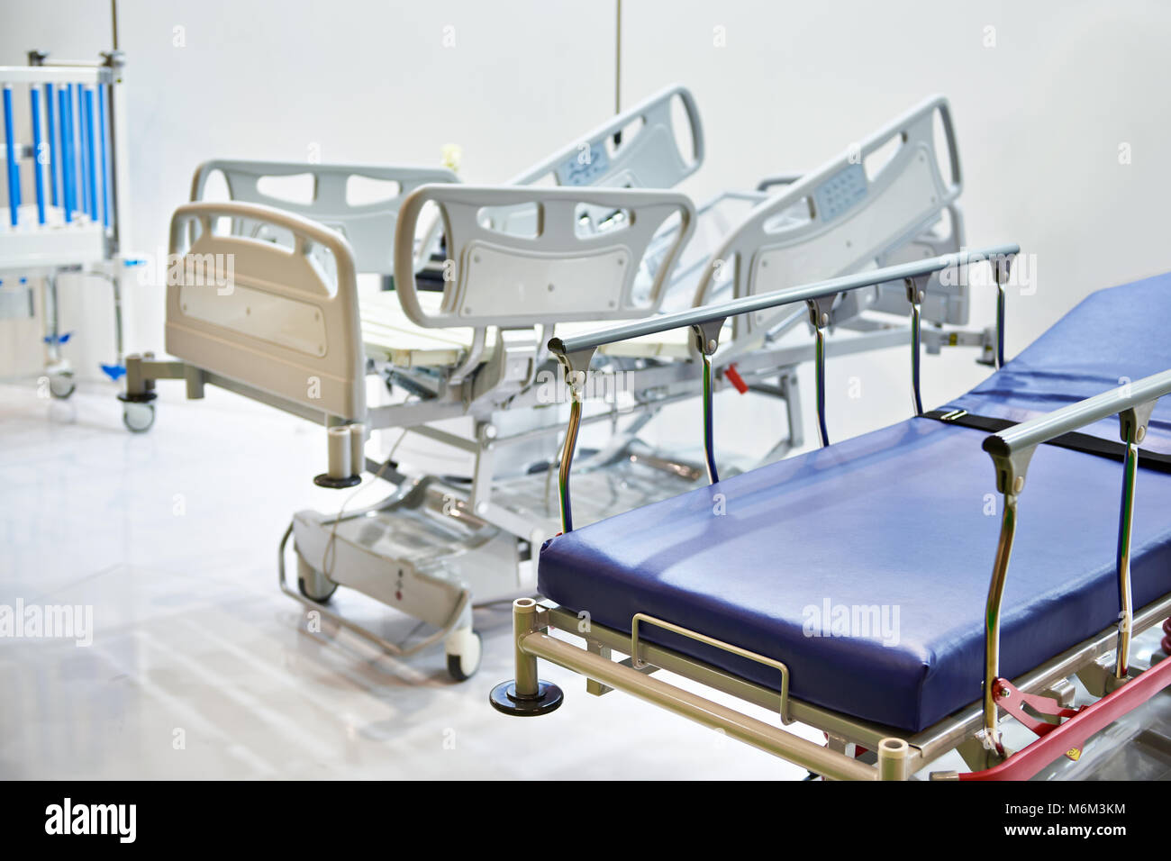 Sick beds hi-res stock photography and images - Alamy