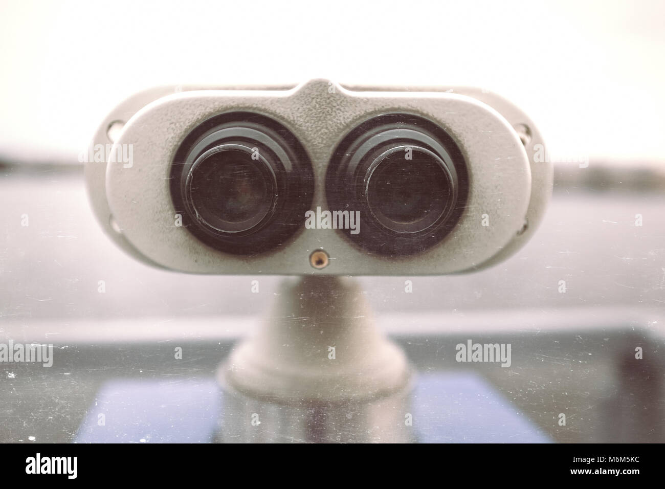 Binocular effect hi-res stock photography and images - Alamy