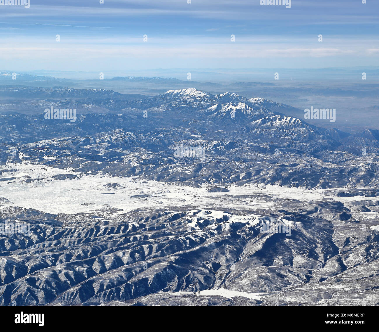 Flying birds aerial view hi-res stock photography and images - Alamy