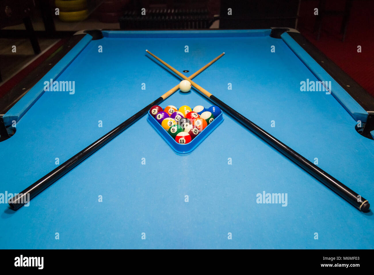 Billiards pyramid hi-res stock photography and images - Alamy
