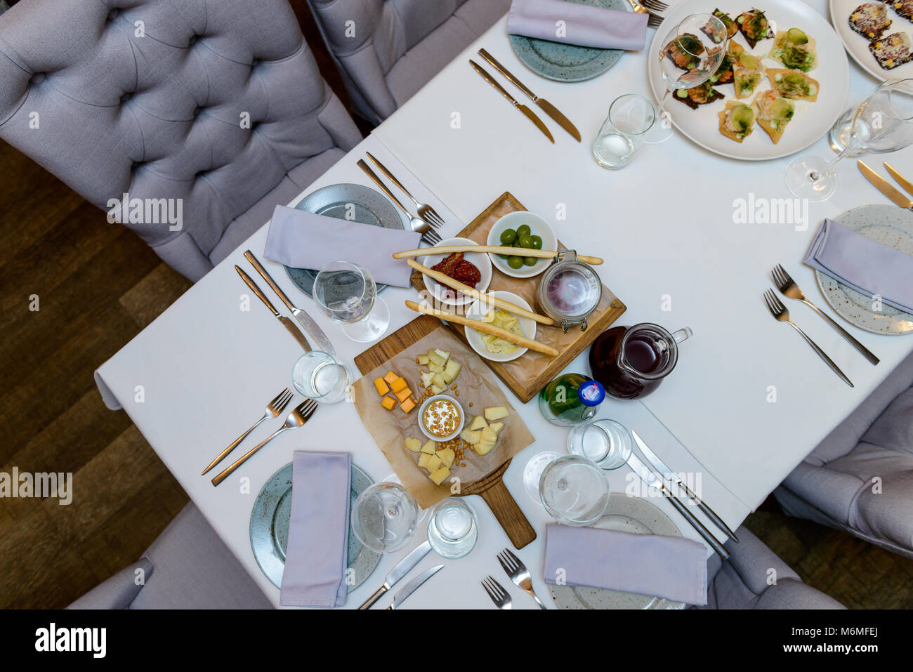 Foodonatable hi-res stock photography and images - Alamy