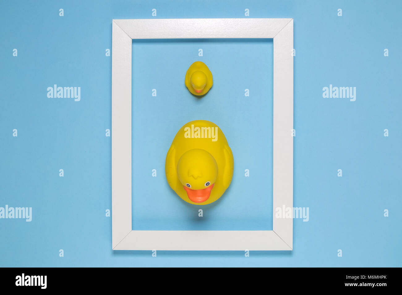 Flat water frame hi-res stock photography and images - Alamy