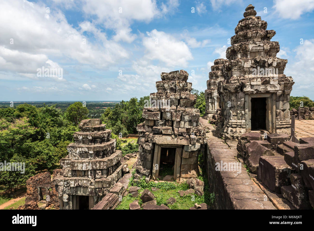 The view from Phnom Bakheng temple over the Cambodian countryside Stock ...