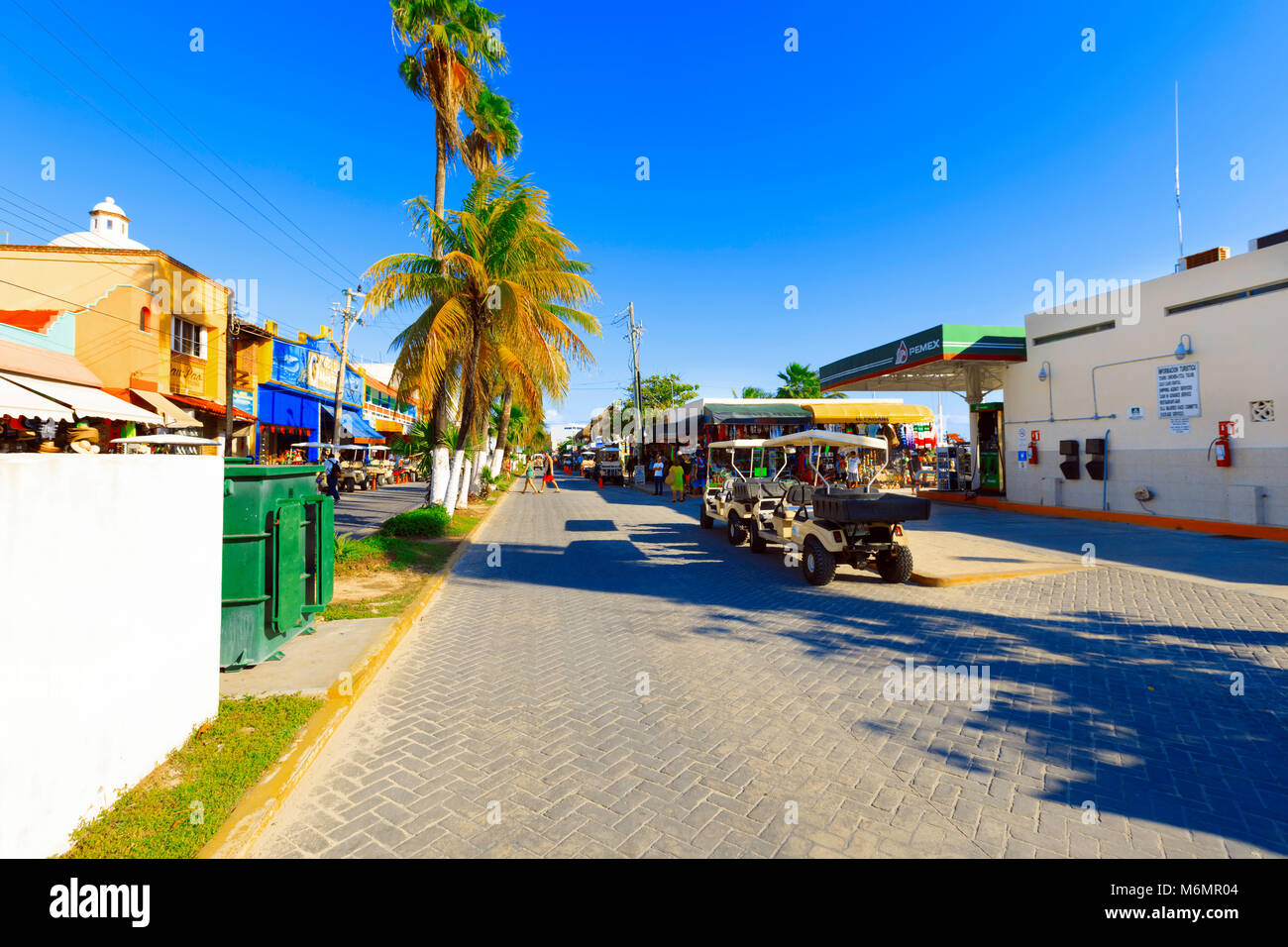 Isla Mujeres. Mexico- November 4, 2016: Street views of the "Women ...