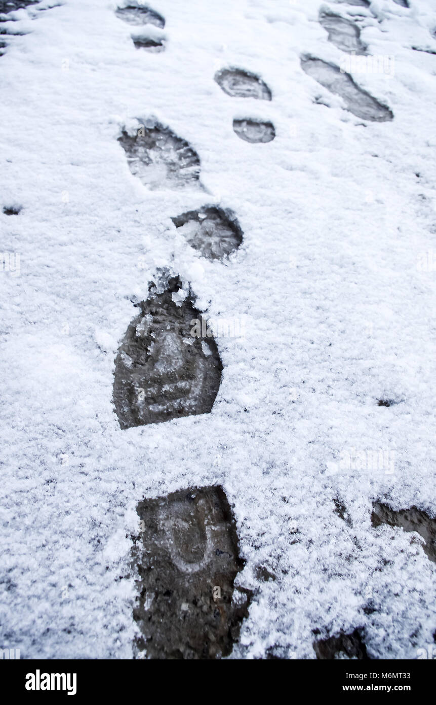 Boot footprints in mud hi-res stock photography and images - Alamy