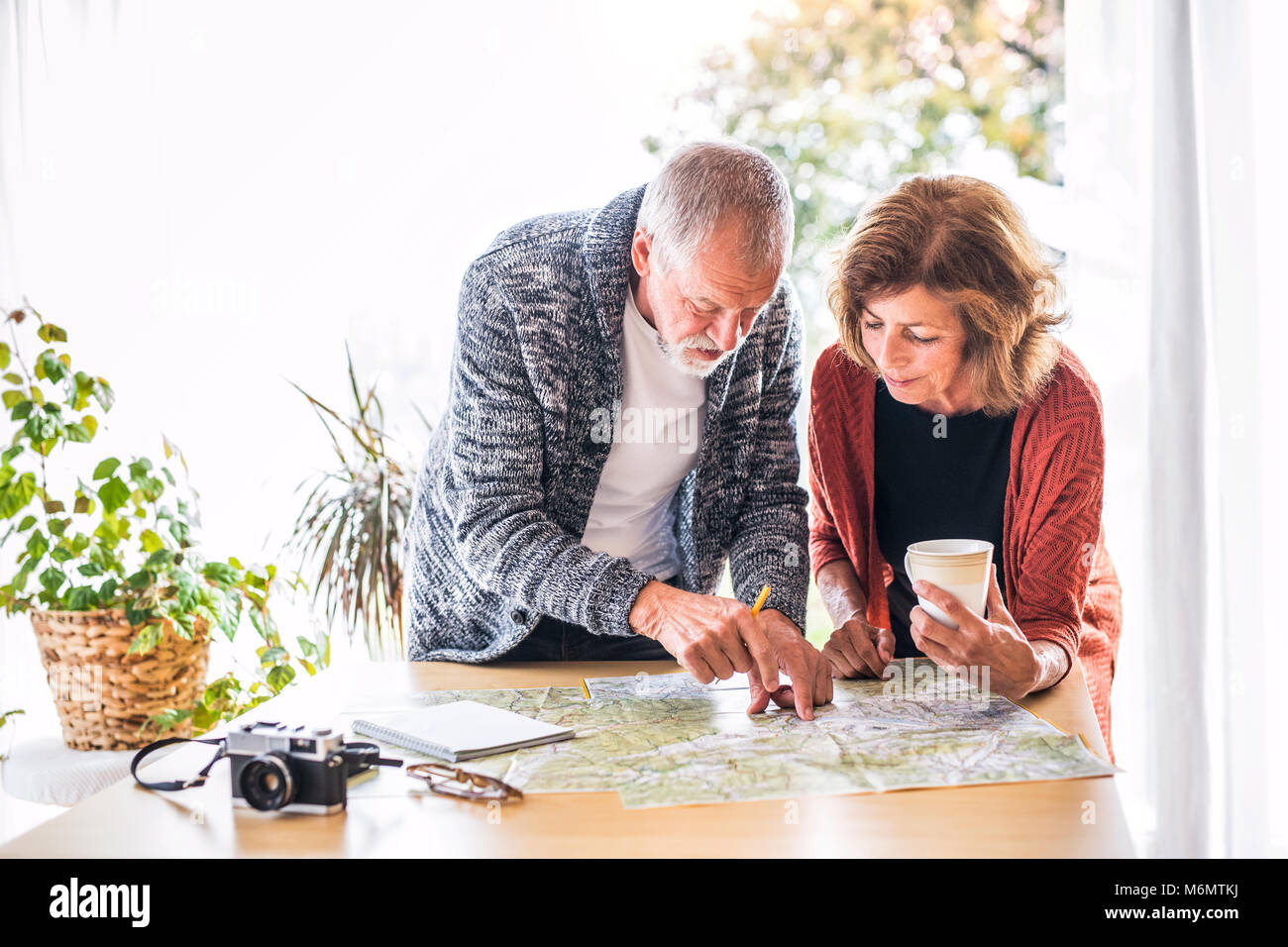 Senior couple making love hi-res stock photography and images - Alamy