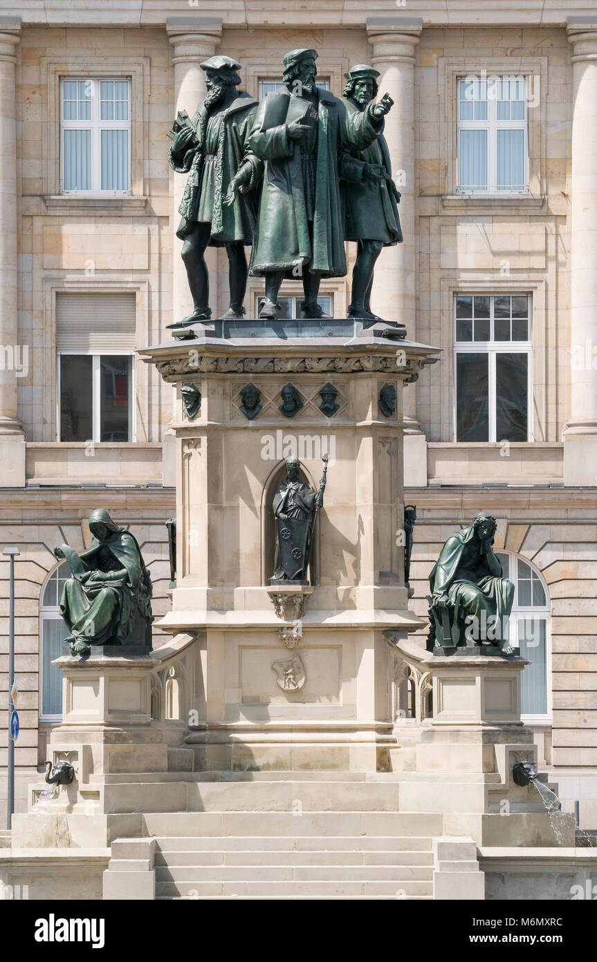 Skulptur tourismus hi-res stock photography and images - Alamy