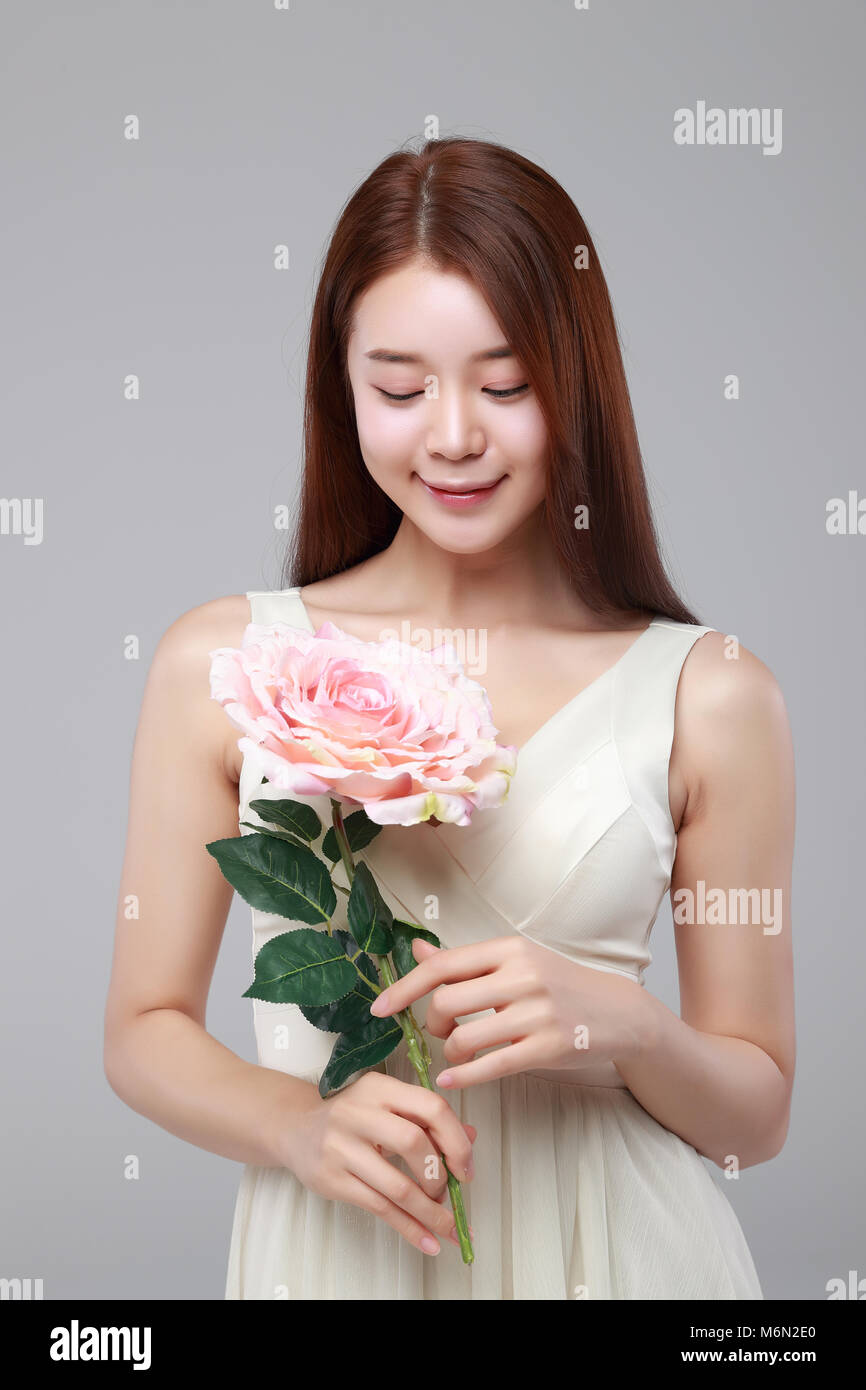 Beauty stylish asian women posing in fashionable clothes isolated White ...
