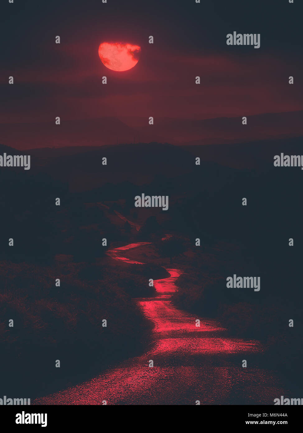 Bloody red hi-res stock photography and images - Alamy