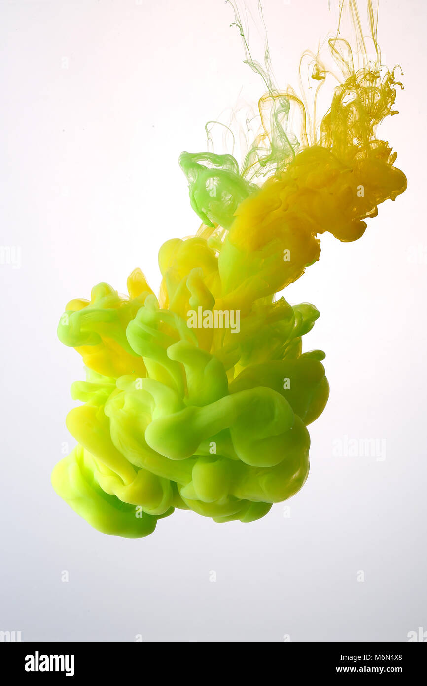 Color drop hi-res stock photography and images - Alamy