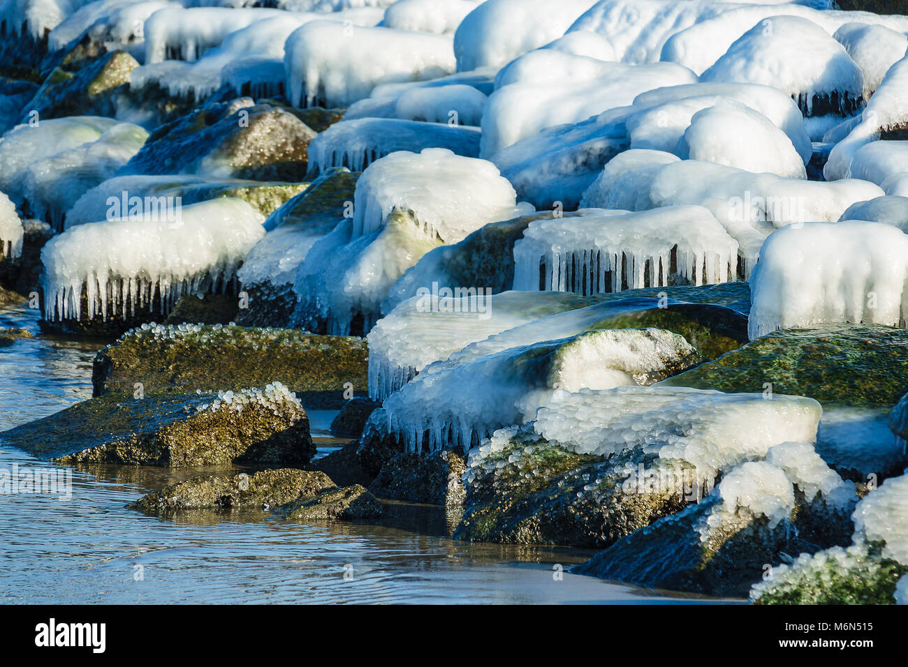 Mole in winter time in Warnemuende, Germany Stock Photo - Alamy