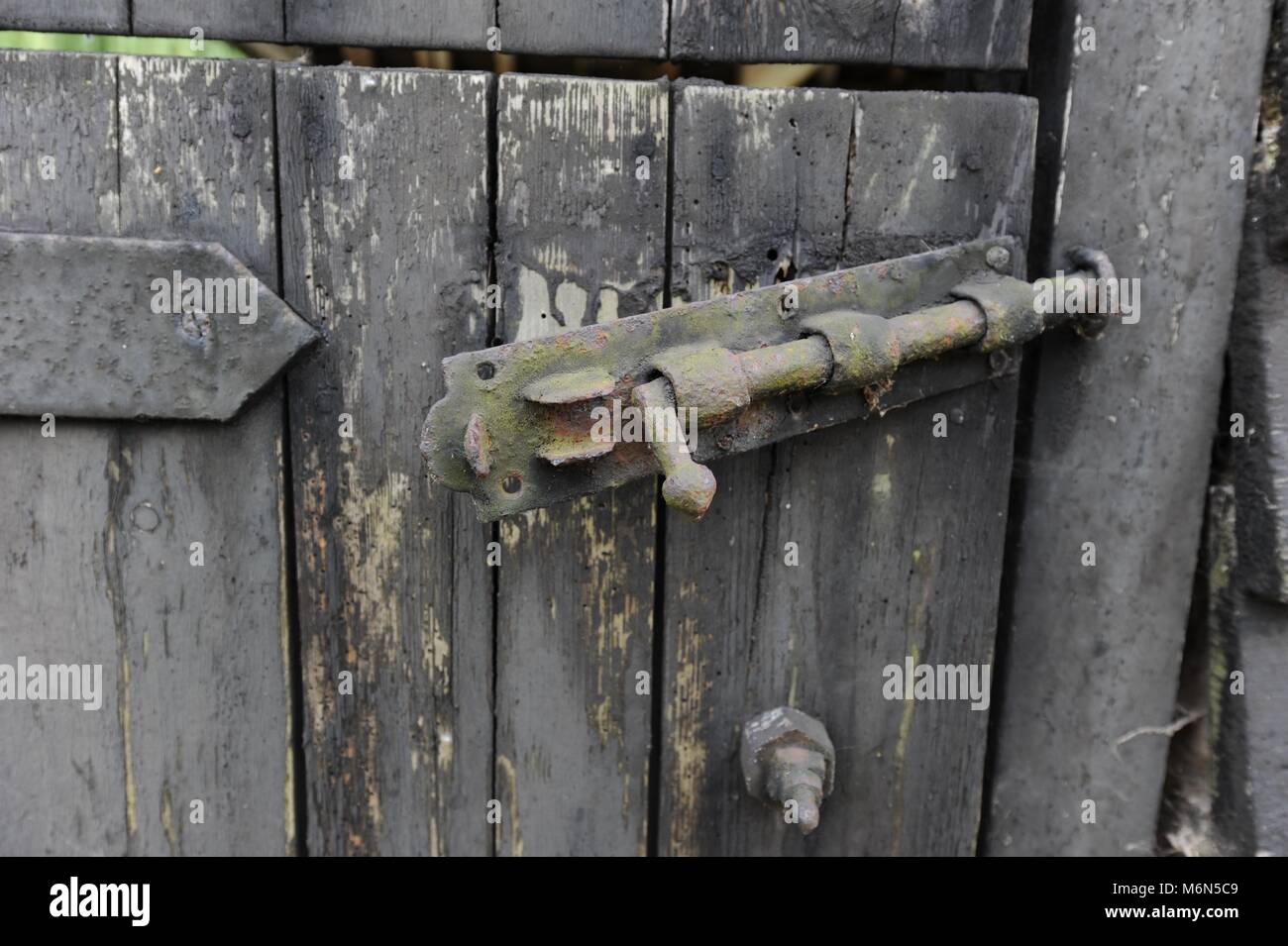 Decaying buildings in disrepair Stock Photo - Alamy