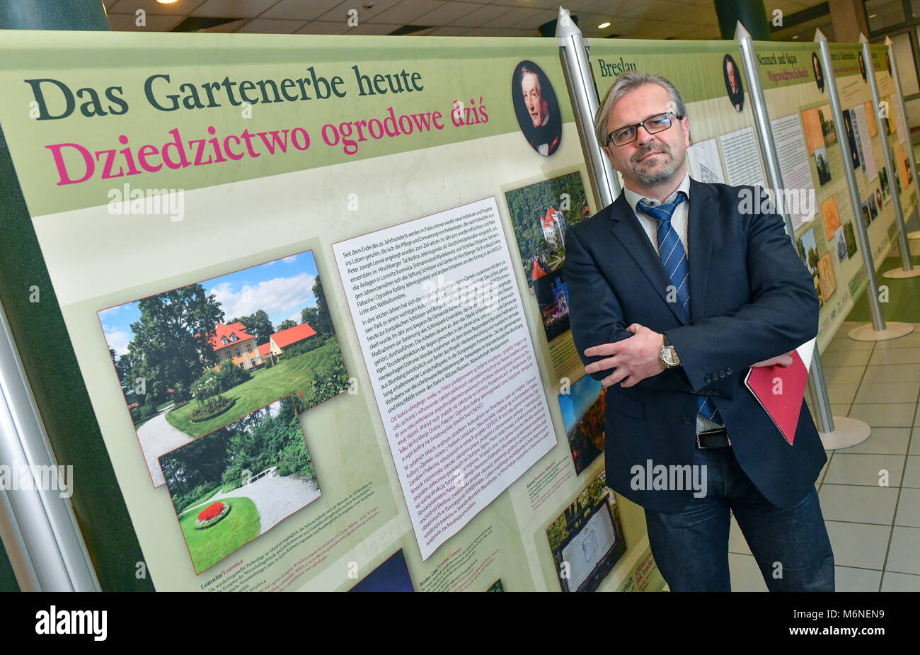15 February 2018, Poland, Slubice: Professor Paul Zalewski from the ...