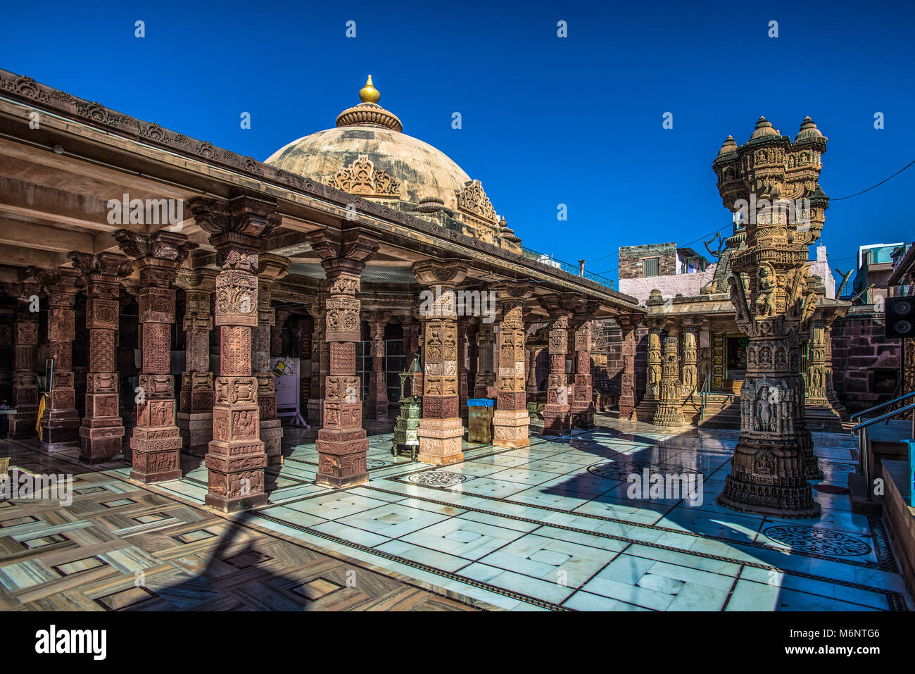 INDIA RAJASTHAN Osiyan, Mahavira Jain Temple Stock Photo - Alamy