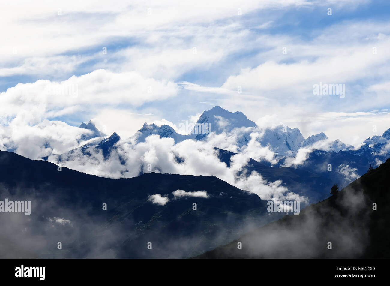 Cordillera huayhuash hi-res stock photography and images - Alamy