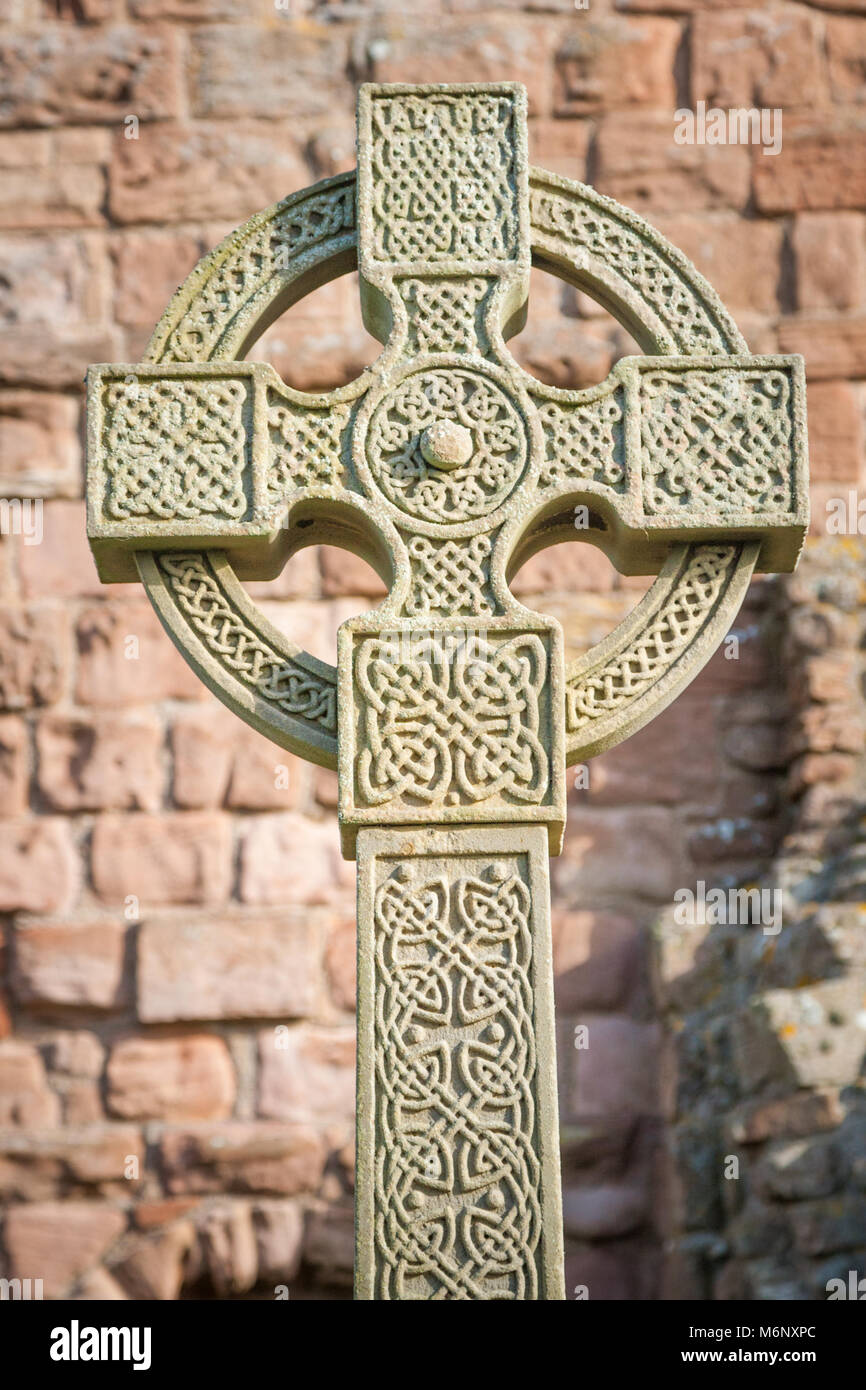 Celtic cross church hi-res stock photography and images - Alamy