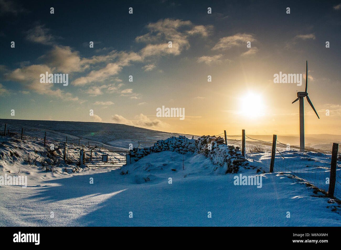 Hebden bridge calderdale winter hi-res stock photography and images - Alamy