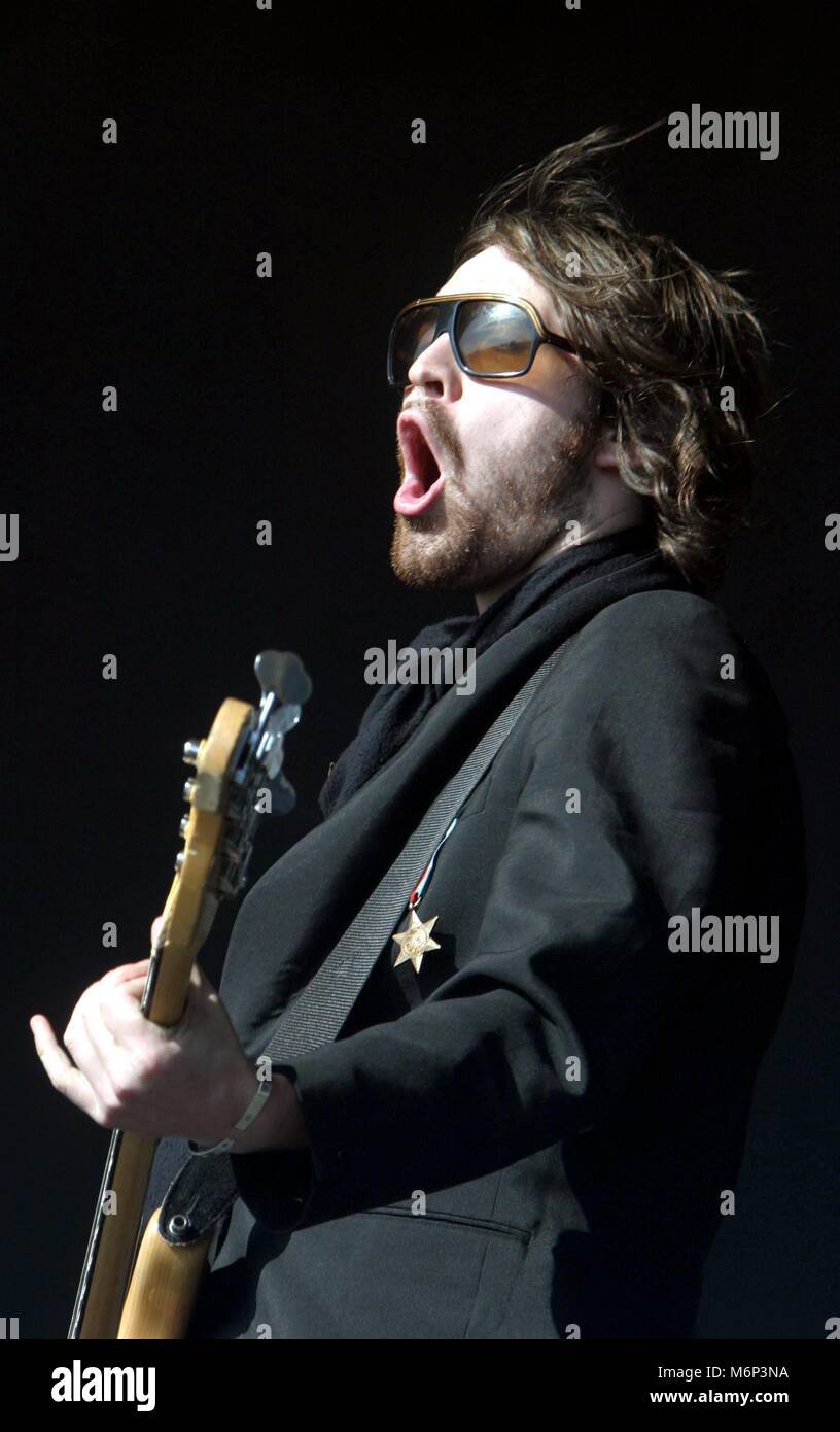 The Cooper Temple Clause - Tom Bellamy, Glastonbury Festival, Somerset ...