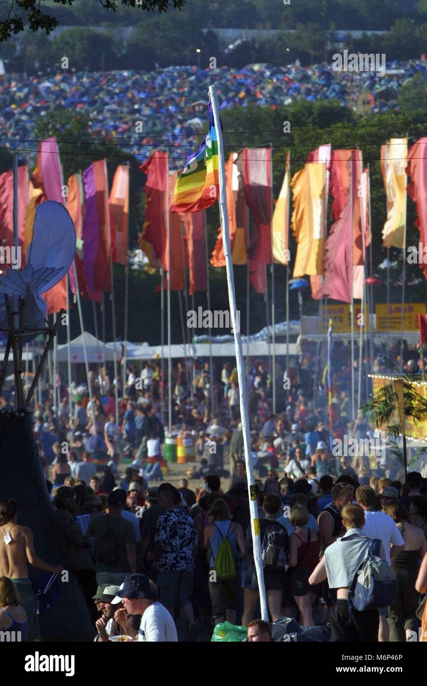 People at Glastonbury Festival, Somerset, Britain - 27 June 2003 Stock ...