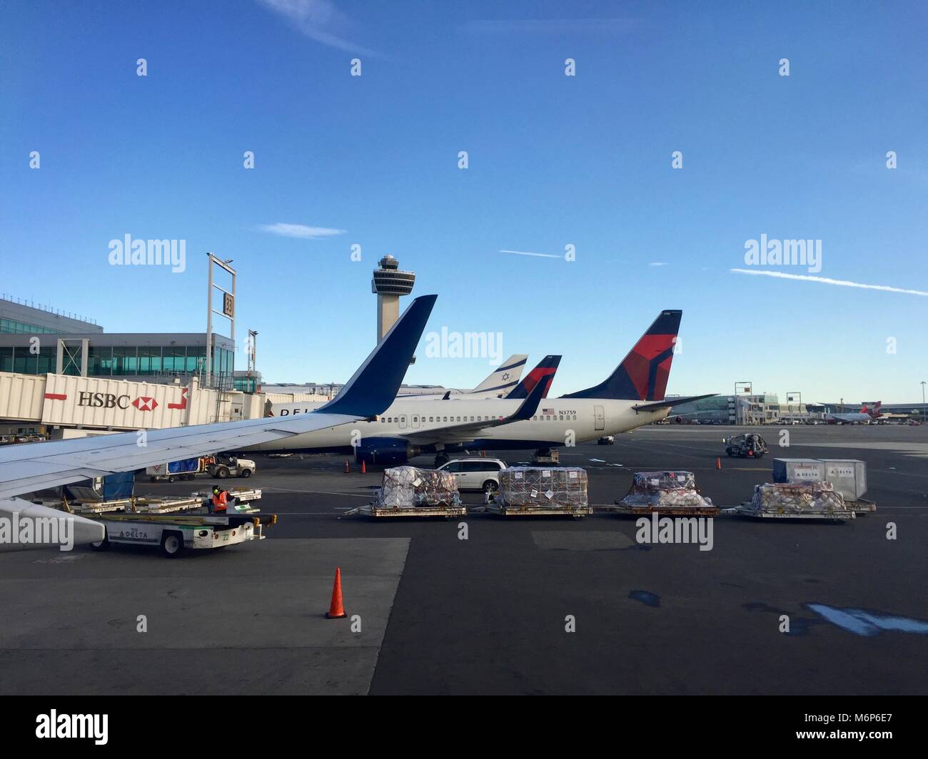 New York City - Circa 2017: Delta Airlines passenger jet airplanes ...