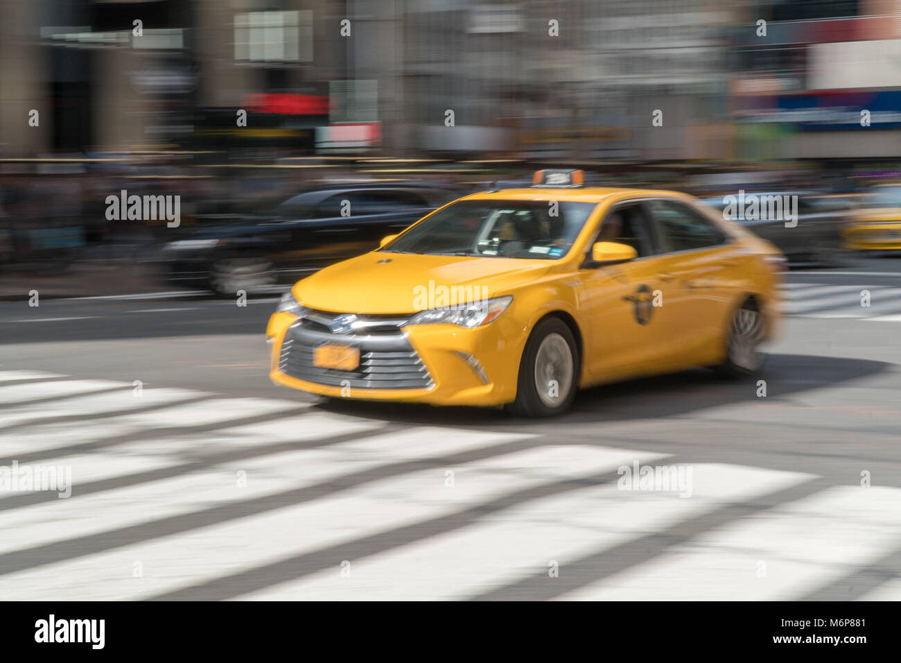 New york city cab 2017 hi-res stock photography and images - Alamy