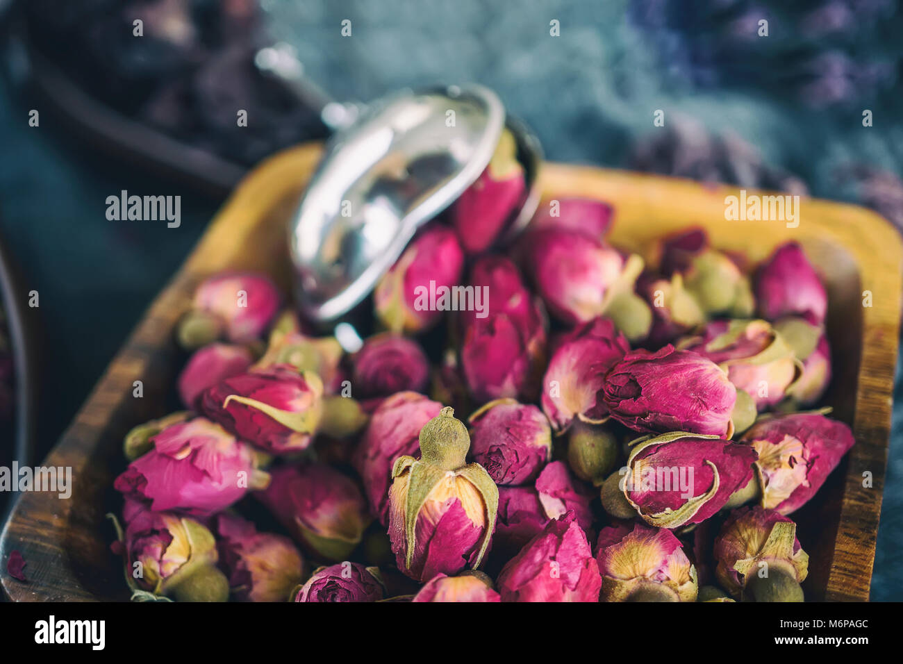 Bi lo hi-res stock photography and images - Alamy