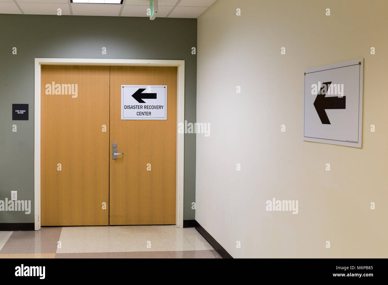 Disaster emergency center sign hi-res stock photography and images - Alamy