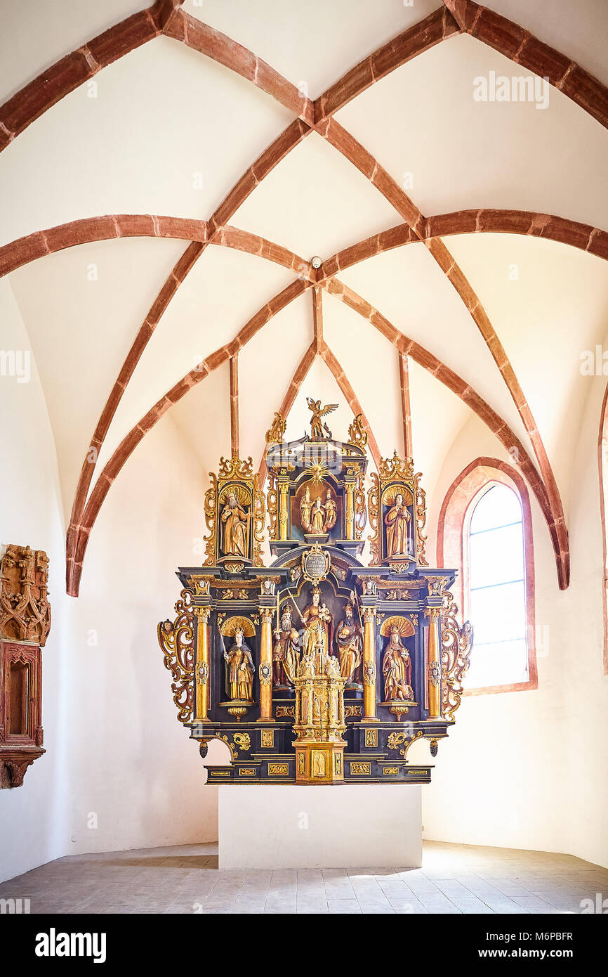 Early gothic architecture hi-res stock photography and images - Alamy