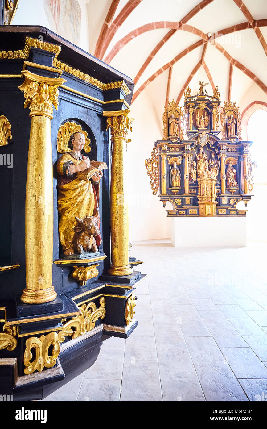 Early gothic architecture hi-res stock photography and images - Alamy