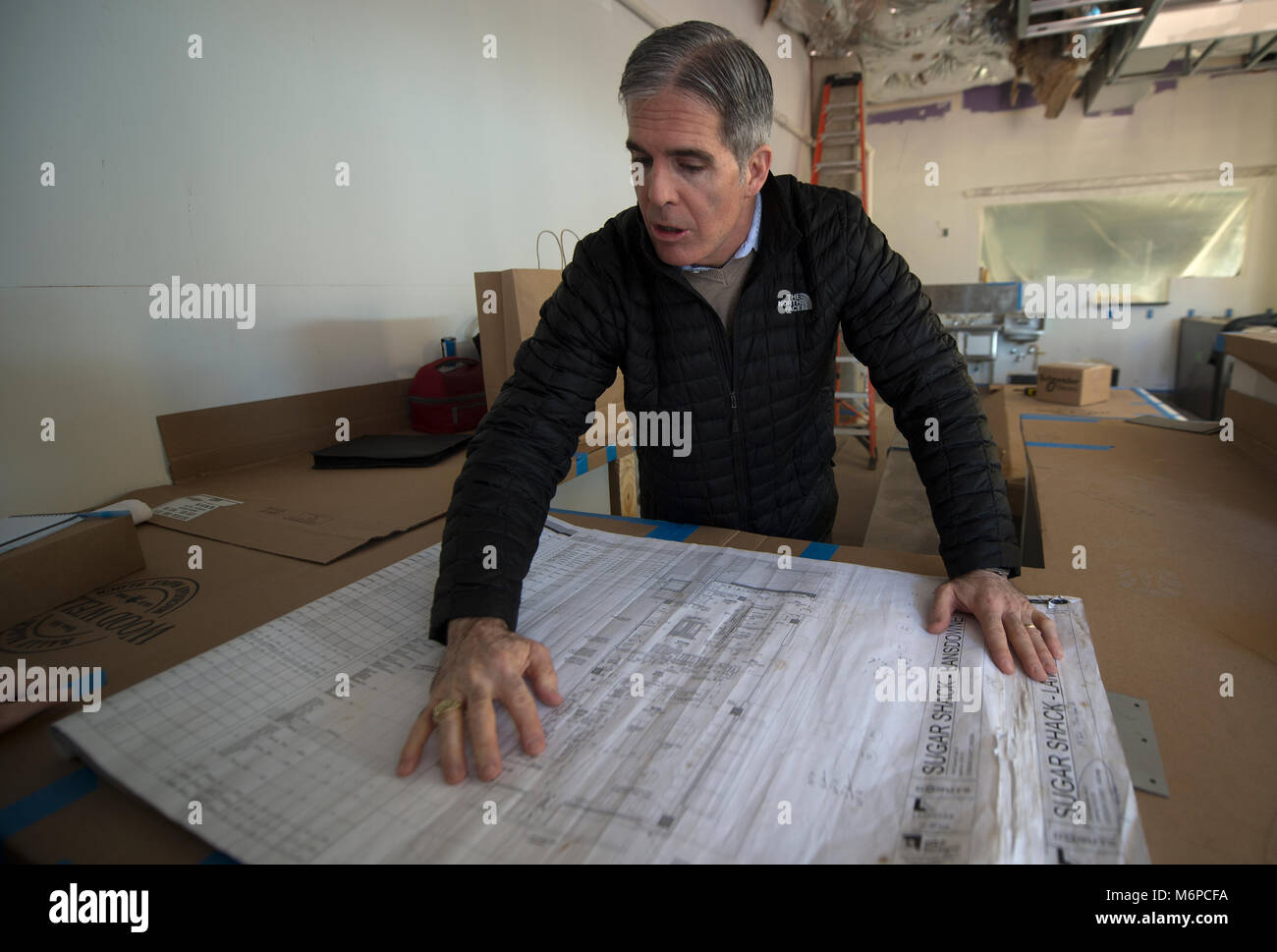 3 donut shops hi-res stock photography and images - Alamy